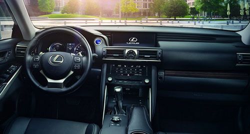 Lexus IS facelift na sajmu u Parizu - Toyota club Serbia